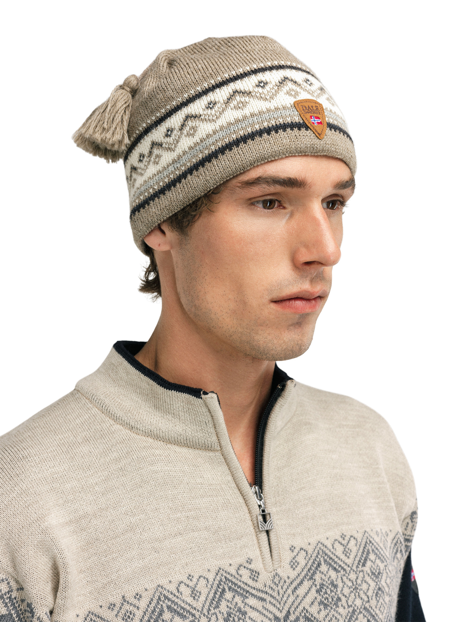 Vail unisex wool hat in brown – warm merino-lined tassel hat - Dale of ...